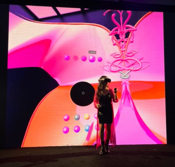 Experience The Virtual Artistry Of Public Speaker and VR Performer ...